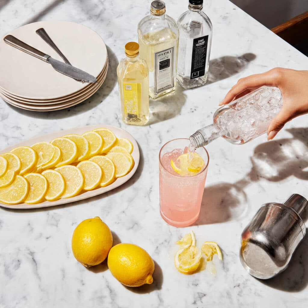 Pink Lemonade Cocktail Recipe: Refreshing & Colorful Summer Drink